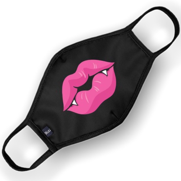 lovenushuz | Accessories | New Halloween Dracula Lips Pointed Teeth ...